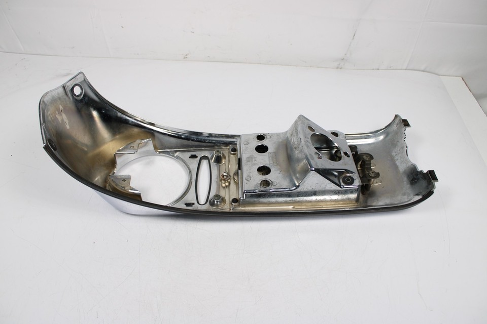 06 Suzuki VL1500T Boulevard C90 Gas Fuel Tank Cover Bezel Console | eBay