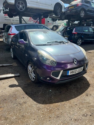 2010 Renault Wind Roadster D-Que S Vvt Wing Bonnet Bumper Breaking ...