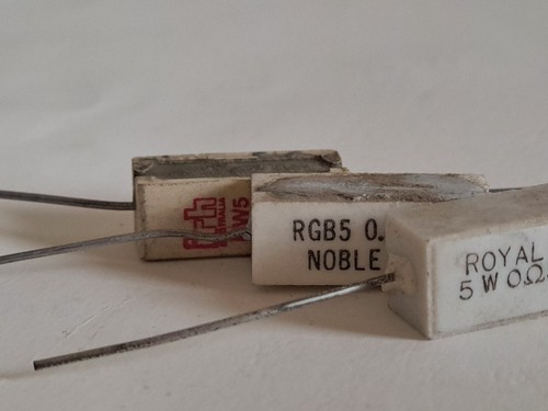 18 Ohm 5 Watt Wire Wound Resistor Ceramic Quality 18R 5W W/W Power ...