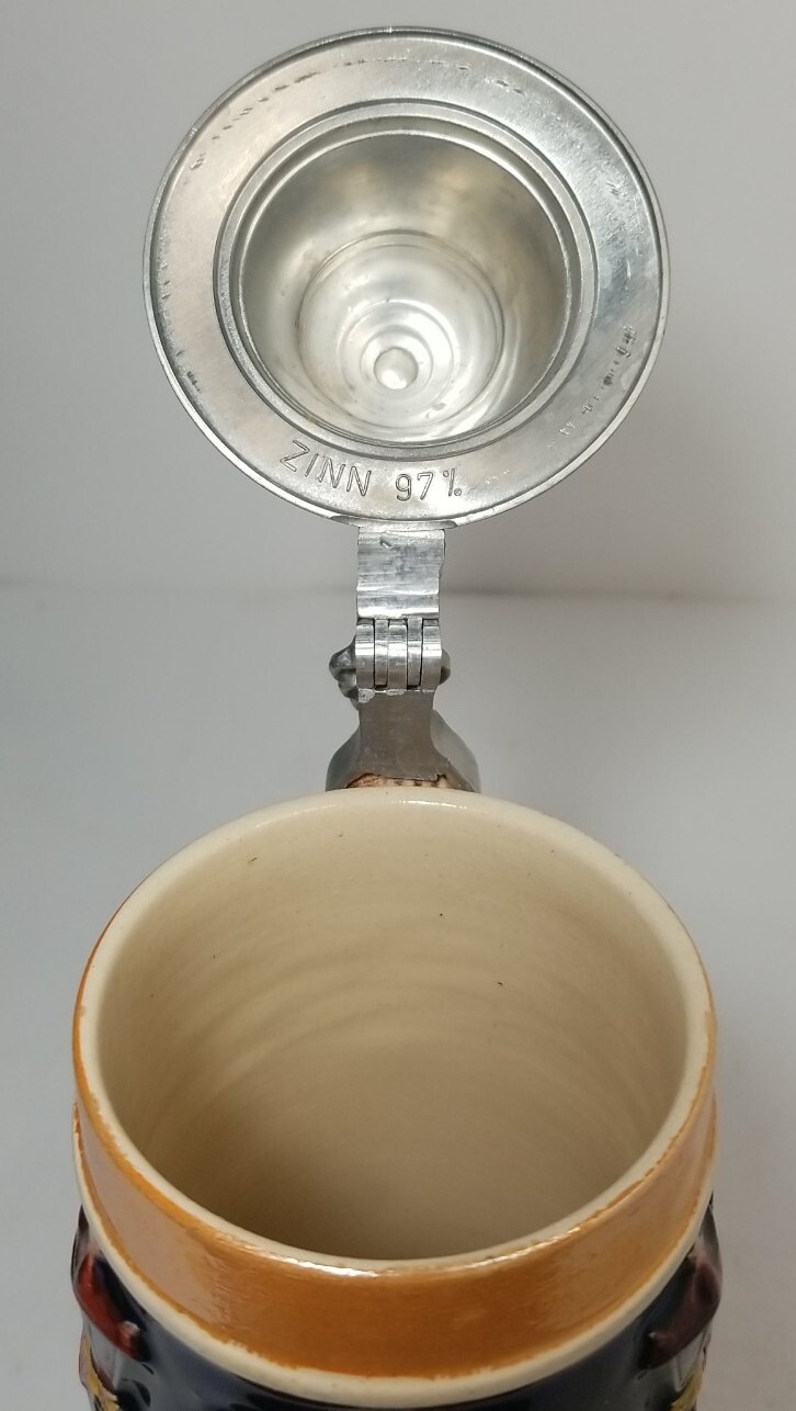 GERMAN Beer Stein King Western GERMANY Lidded Pretzel bakery beerstein ...