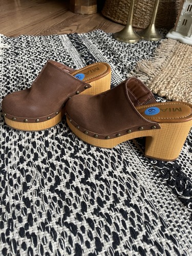 MIA Clogs 6.5 | eBay