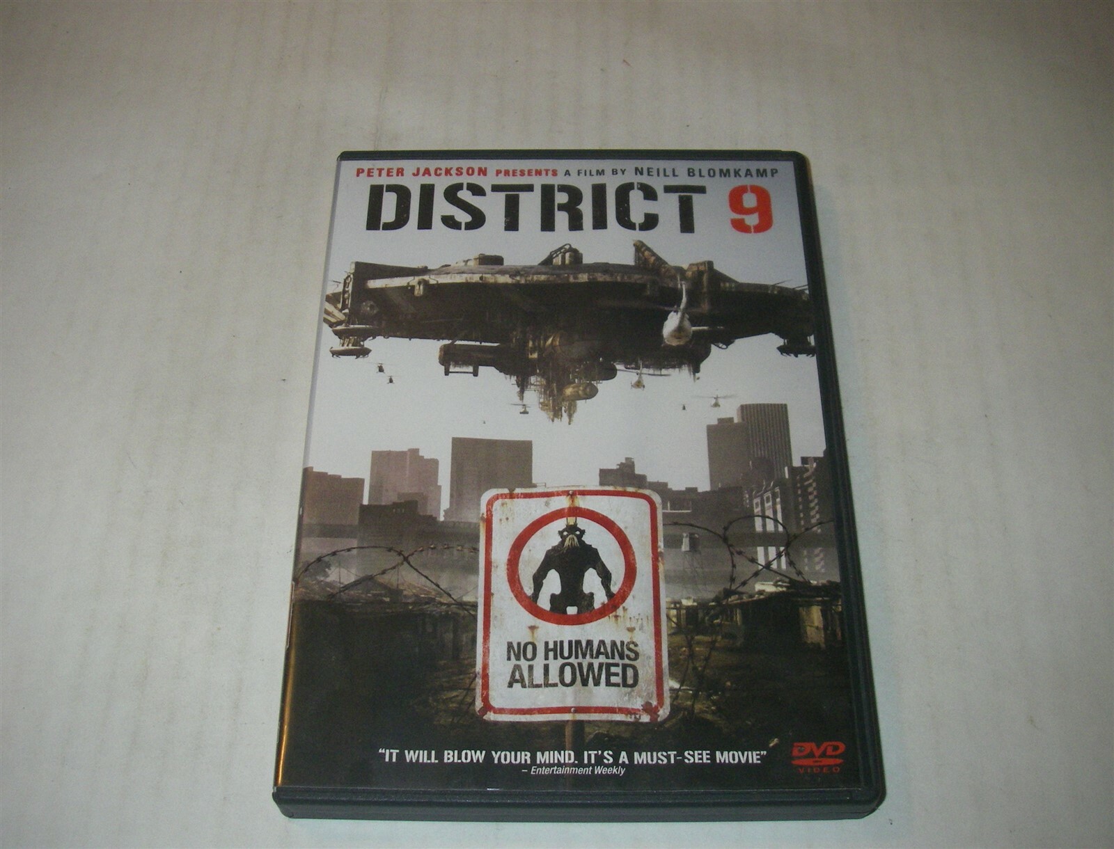 DISTRICT 9 DVD MOVIE A1326 | eBay
