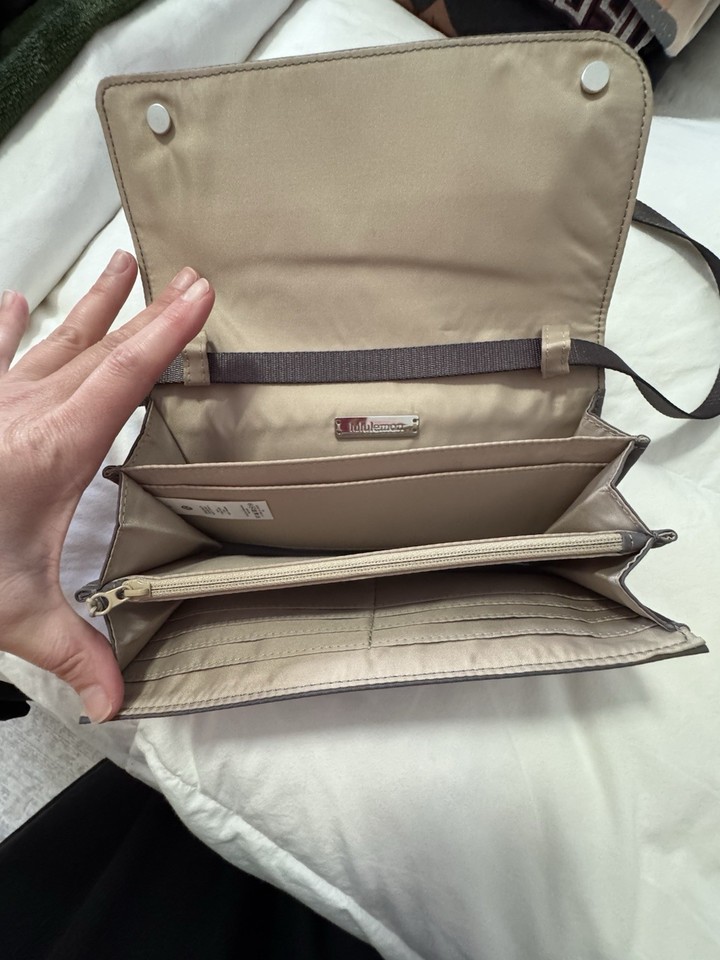 NEW Lululemon Wallet Purse Crossbody | eBay