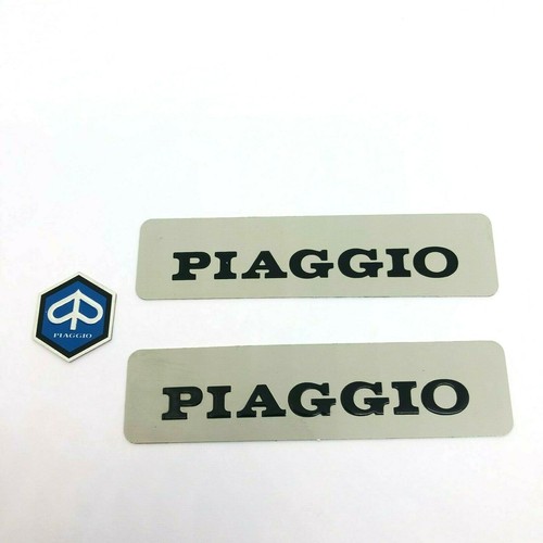 COPPIA DI ADESIVI PIAGGIO IN METALLO PER SERBATOIO + STEMMA PIAGGIO ...