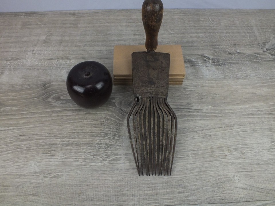 Antique Textile Weaving Comb Berber Morocco North African Metal w ...