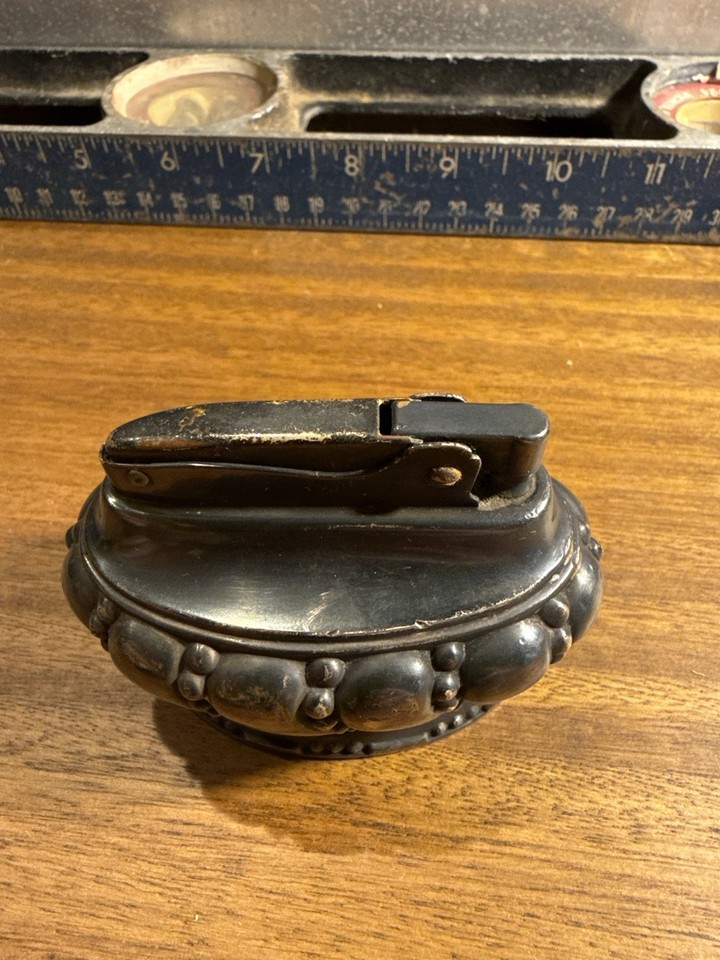 Vintage Ronson Crown Table Lighter – Mid-Century Cast Metal – U.S ...