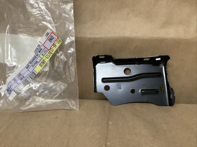 TOYOTA OEM 13-16 Rav4 Radiator-side Support Side Bracket Right ...