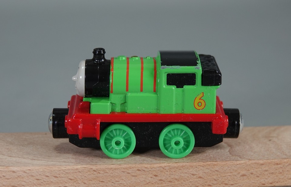 Thomas and Friends Take-N-Play Push Along Diecast Metal Engines | eBay UK