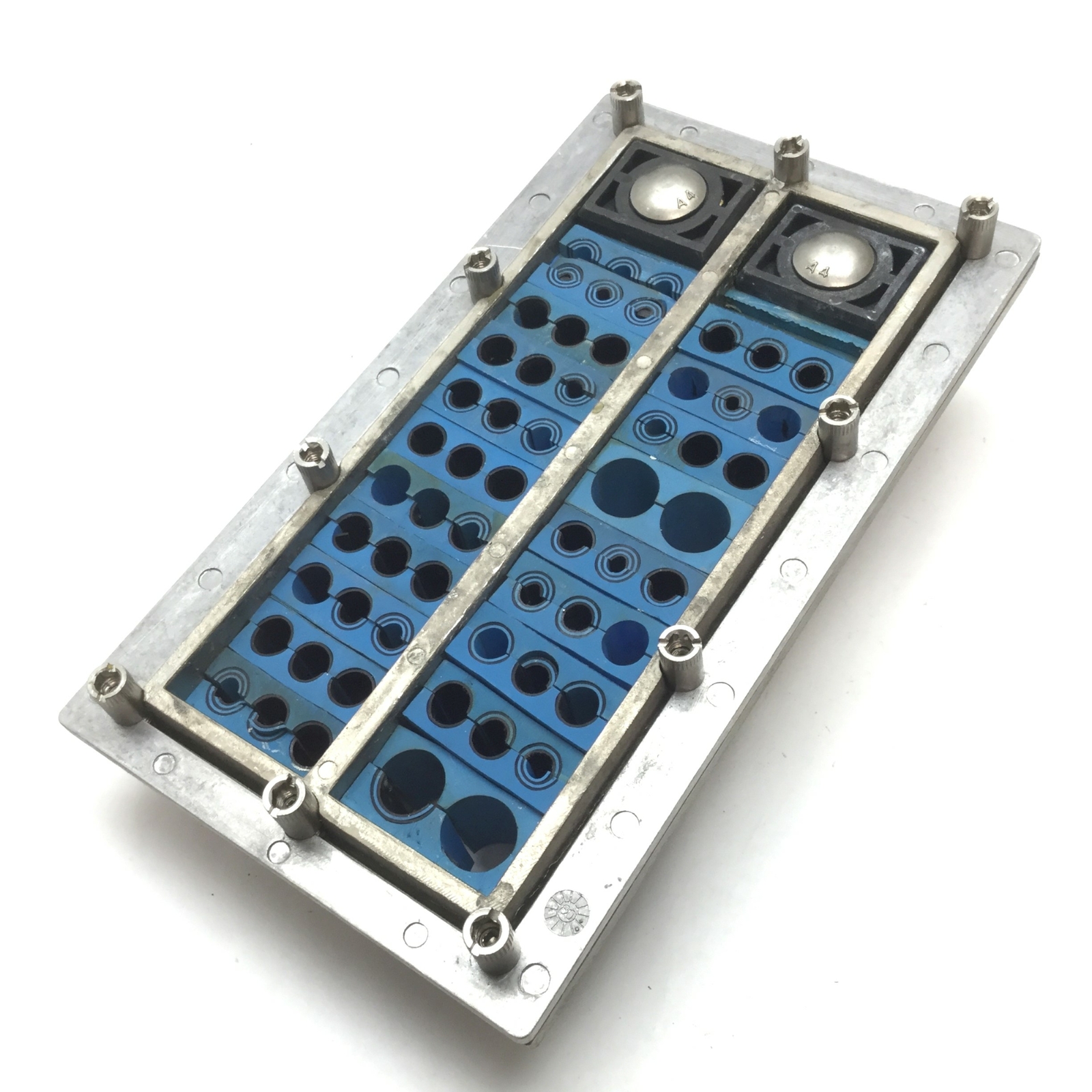 Roxtec CF 32 Cable/Wire Entry Seal Gland Frame, 230x130x60mm, *Glands ...