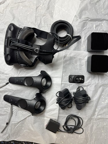 HTC Vive Virtual Reality Full Kit – Headset + Controllers + Base ...