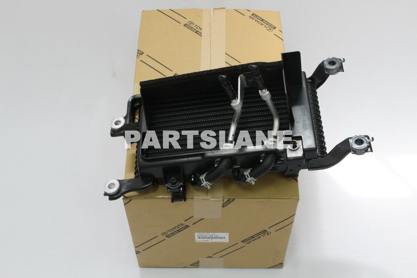 Toyota Land Cruiser Lexus LX570 OEM Genuine Oil Cooler with Hose 32920 ...