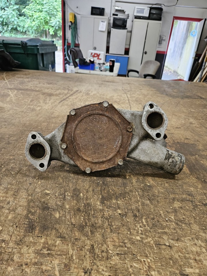 OEM Big Block Chevy BBC Aluminum Water Pump 3975928 396 427 454 ...