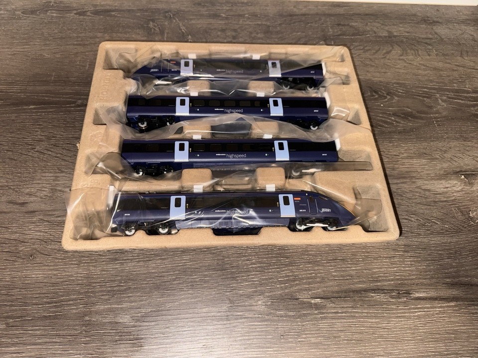 Hornby R3813 Class 395 Javelin Class 395 OO Gauge Train Pack | eBay