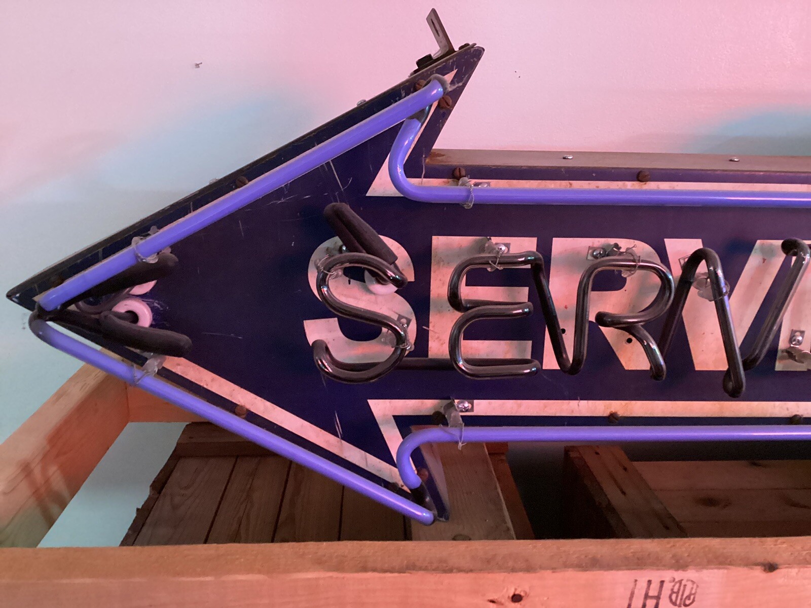 NEON double Sided FORD SERVICE Arrow 5’ vintage LooK man Cave SHOP CooL ...