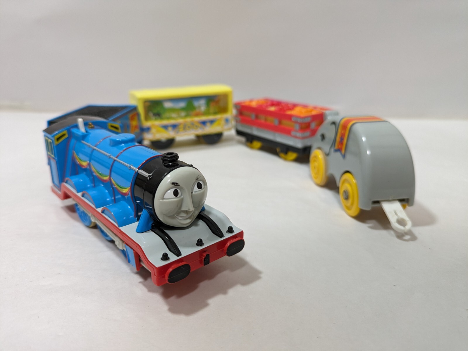 TOMY Plarail Gordon and Zoo Wagons Complete Set Thomas & Friends Very ...