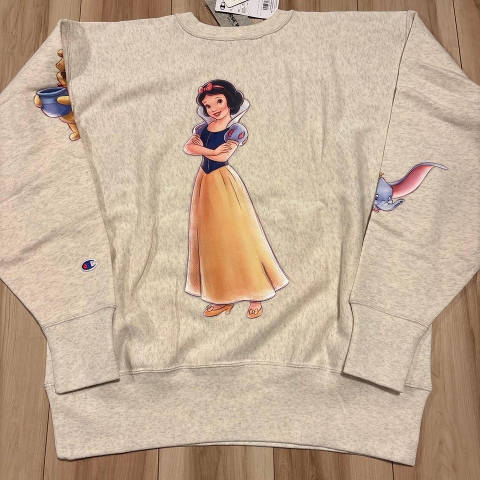 BEAMS x Champion x Disney Reverse Weave Sweatshirt Mickey Snow White ...