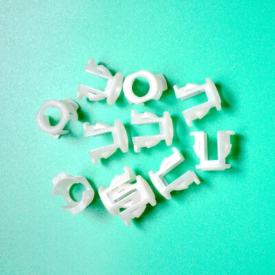 2pcs Fuel Line Retaining Clips Bracket for GM Cadillac SRX 5/16 In ...