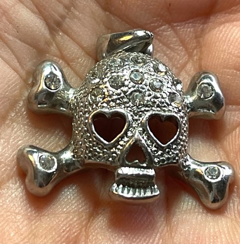 Silver Tone Skull and Crossbones Pendent with Rhinestones | eBay