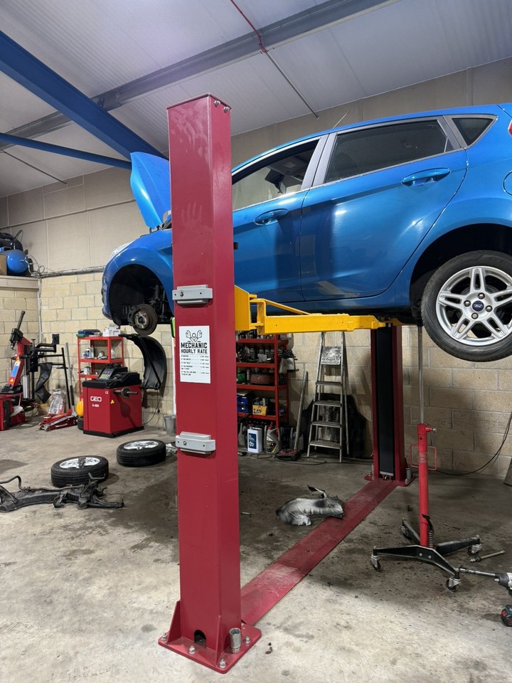 GEO-B4000ES, 2 Post car 4.0T Lift, Standard Base, Electronic Lock ...