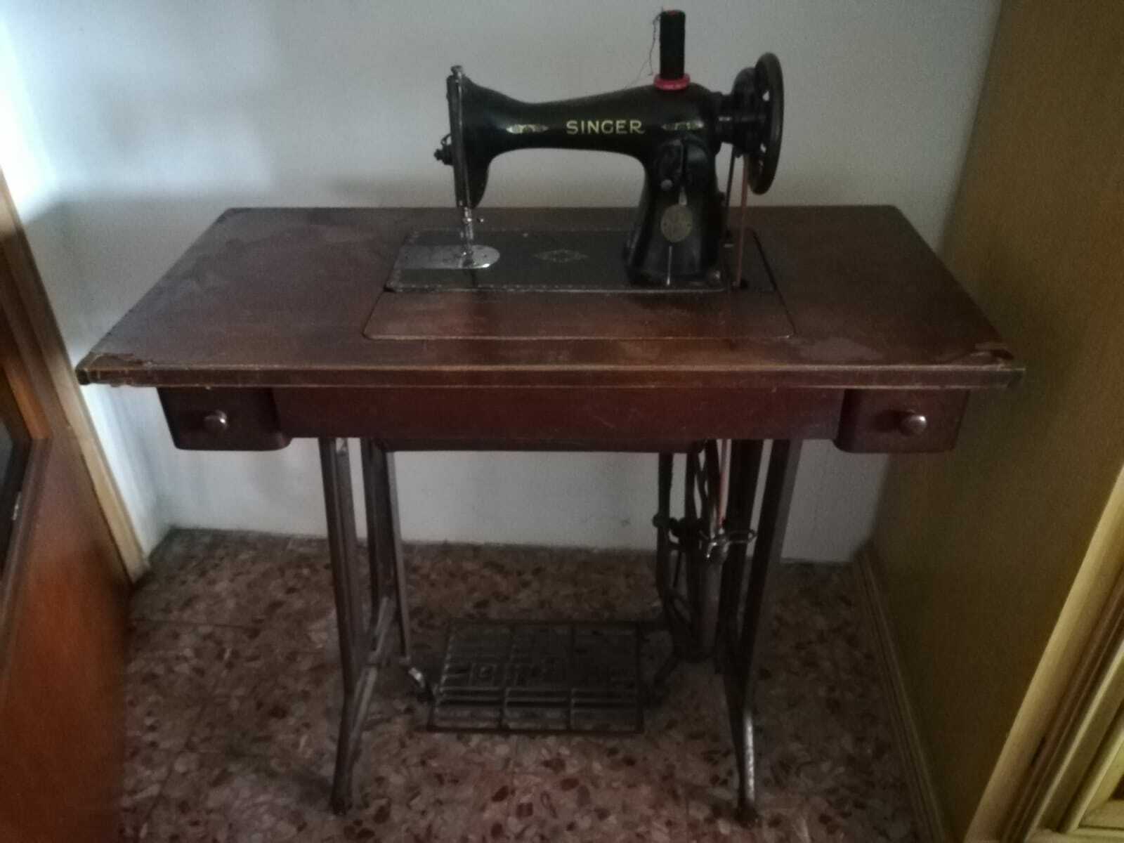 Macchina da cucire Singer Anni 50 | eBay