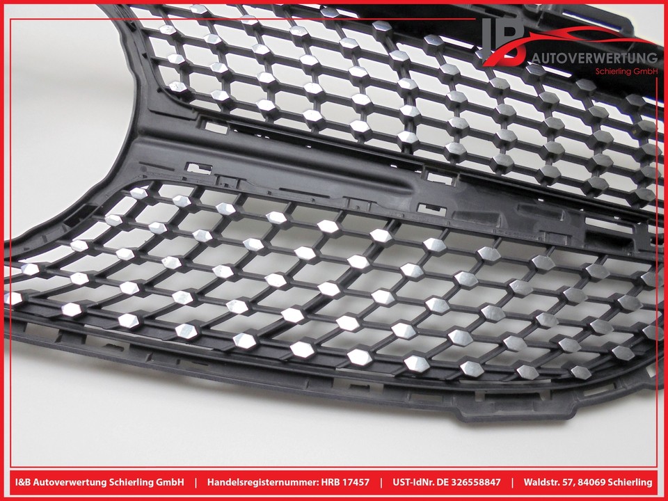 MERCEDES C-KLASEE W205 Kühlergrill A2058882060 A2058804383 A2058881560 ...