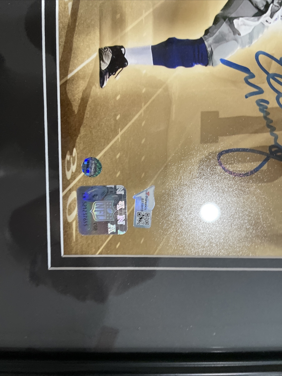 Archie, Peyton, Eli Manning Generations Autographed 16X20 Museum ...