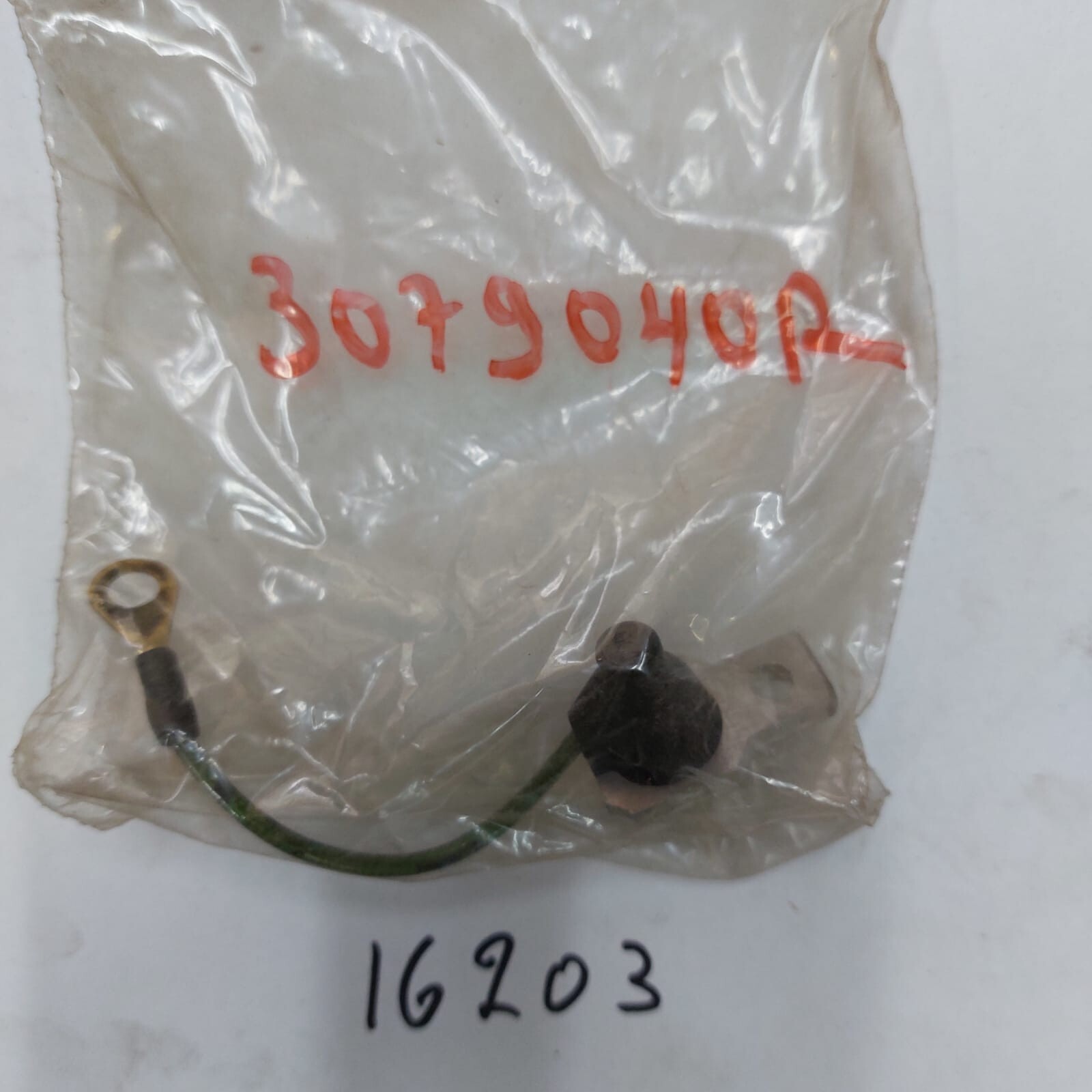 NEW NOS TRACTOR PARTS 3079040R91 DIODE Case IH 633, 744, 644, 533, D ...