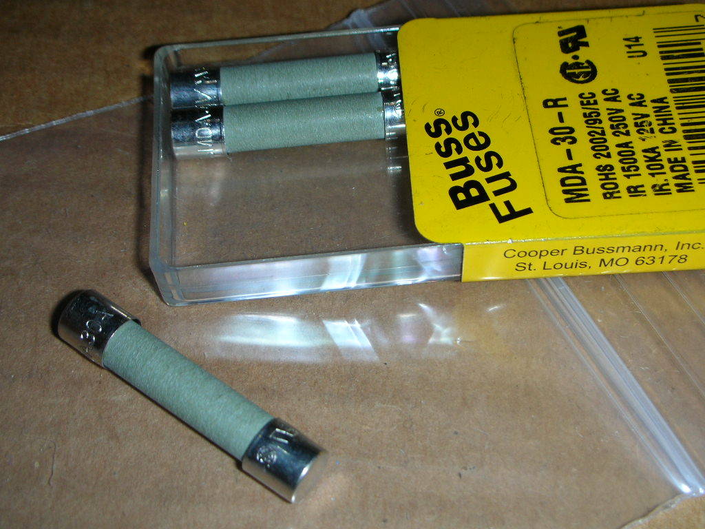 EATON BUSSMANN MDA-30-R Time Delay Fuse 30A MDA 250VAC (1) Fuse NOS ...