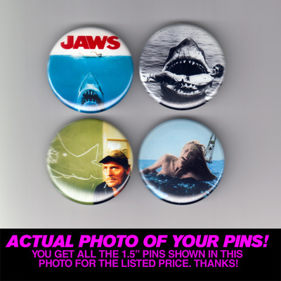 JAWS - 1.5" PINS / BUTTONS (vintage movie poster print badge shark ...