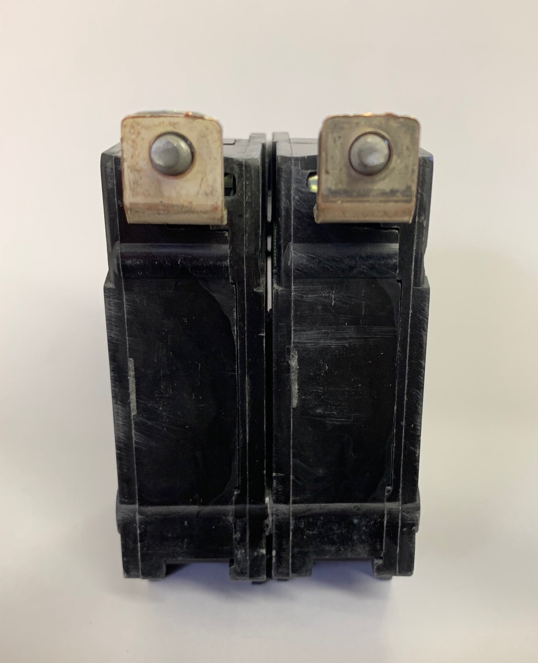 THQB2140 GE 40 Amp 240V 2 Pole Bolt On Circuit Breaker | eBay