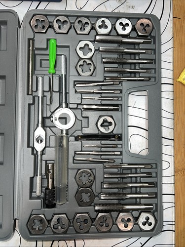 40 Piece Tap and Die Set SAE & Metric , Metric Screw Threads with ...