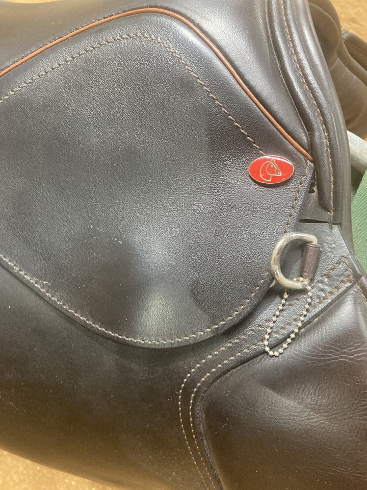 Duett Bravo Jump Saddle. 36 Hoop tree saddle 18 inch seat | eBay