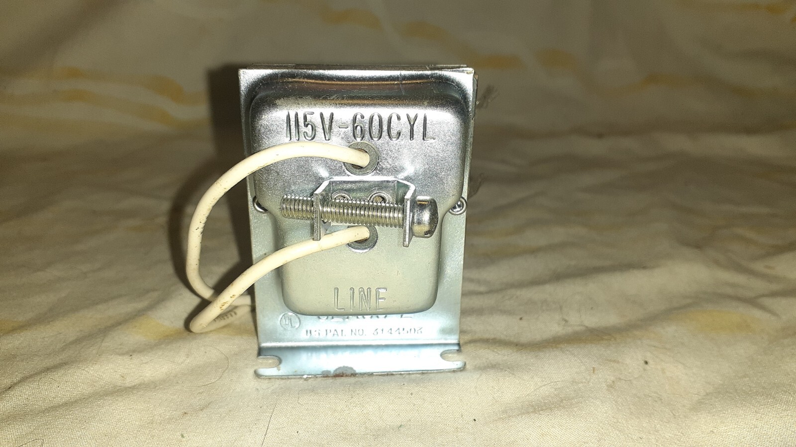 NOS Miami Carey Uni-Mount Transformer 16 Volt MT-75A LT-222 Class 2 115V 60Hz | eBay