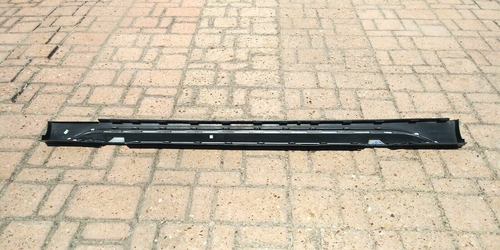 2013 2014 2015 BMW X1 Passenger Side Rocker Molding 51772990600 OEM | eBay