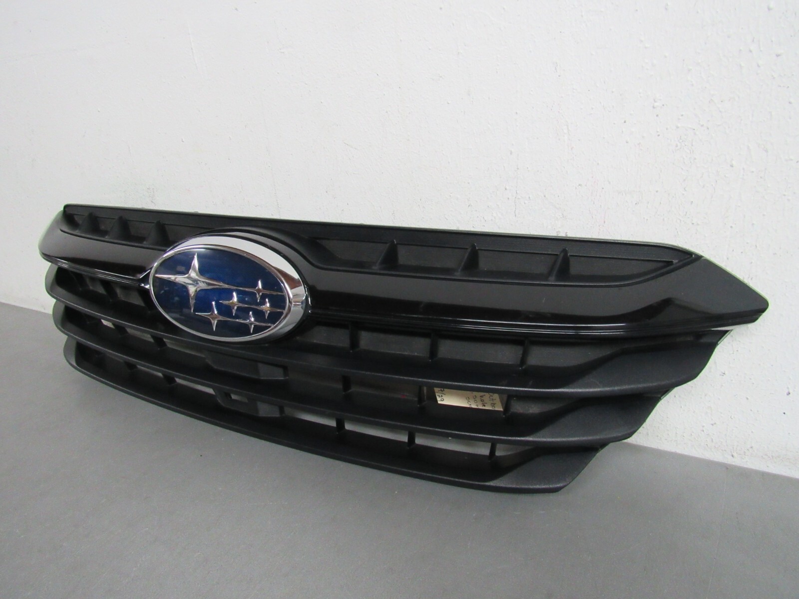 2020 2021 SUBARU OUTBACK FRONT GRILLE WITH CAMERA HOLE | eBay
