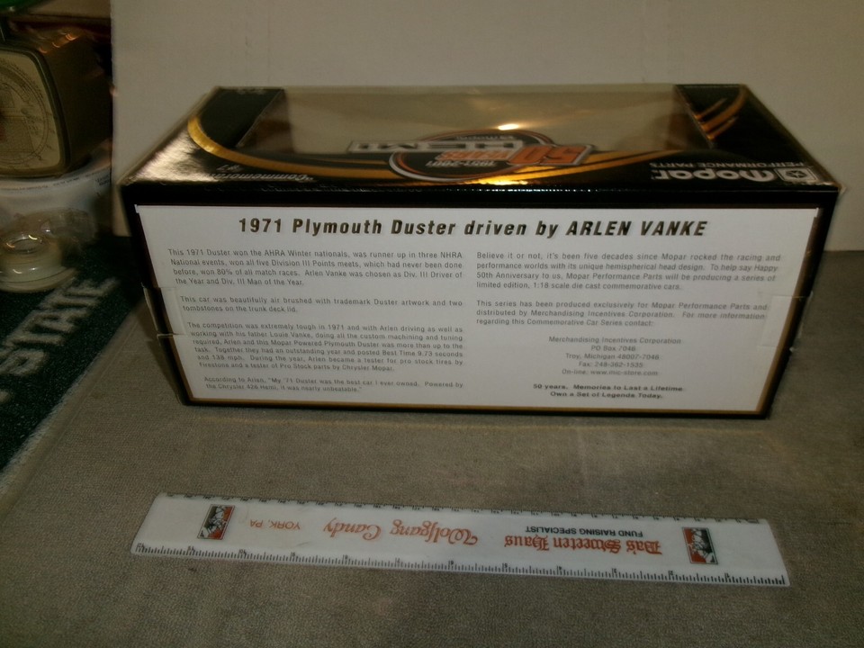 MOPAR ARLEN VANKE 1971 PLYMOUTH DUSTER NHRA 1/18 DIECAST AUTOGRAPHED ...
