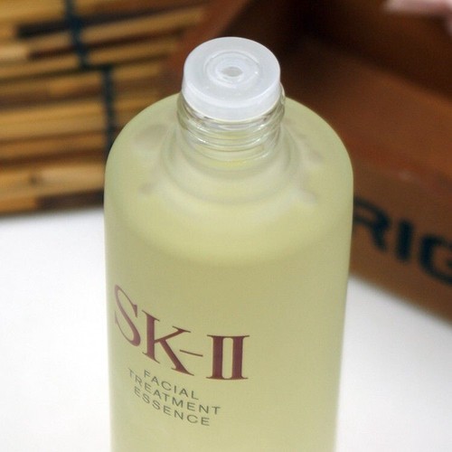 SK-II SK2 Facial Treatment Essence Skincare Serum Toner Pitera 230ml ...
