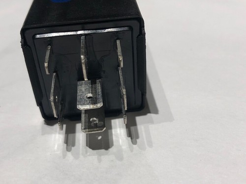 1999-2000 Jeep Cherokee, Caravan Turn Signal Flasher Relay Module ...