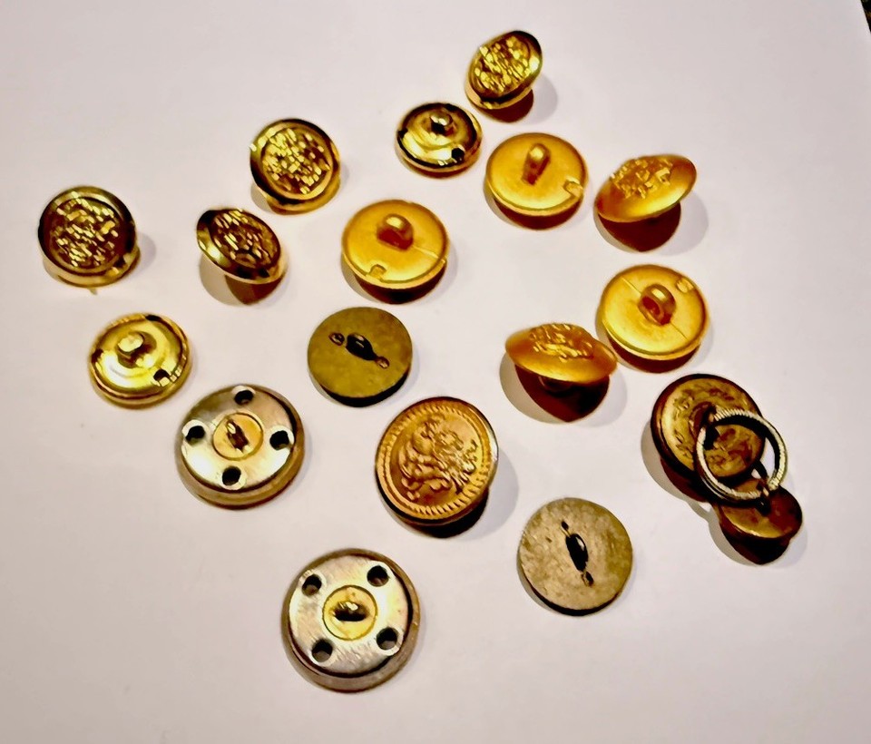 Gold Buttons Assorted x 18 Vintage Various Sizes-Unique Lot. 60-70’s ...