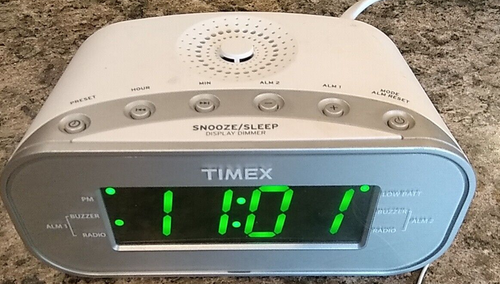 TIMEX 2-Alarm Clock Radio T231 AM/FM Radio Buzz Display Snooze WHITE | eBay