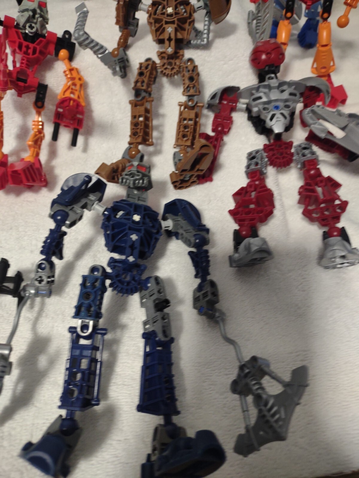 LEGO Bionicle Lot Mixed Figures & Parts Some Complete Masks Weapons | eBay