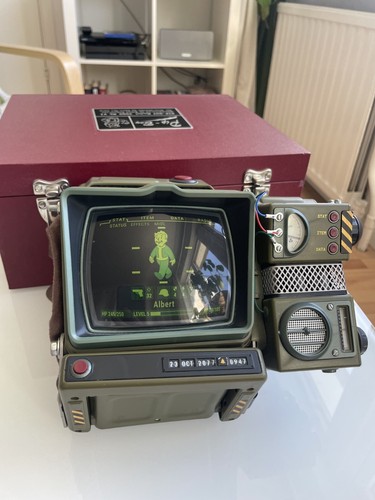 Fallout Pip-Boy 2000 MK VI Construction Kit - WRC11618 | eBay