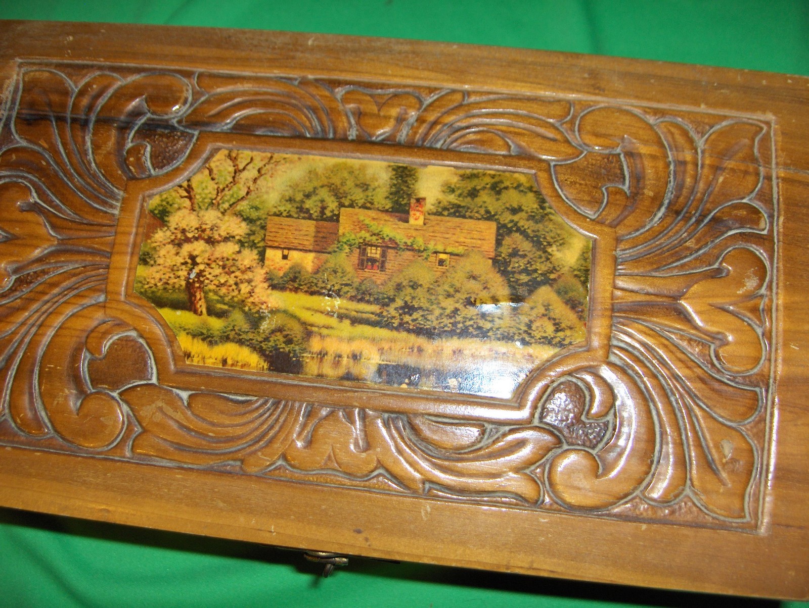 Vintage Pressed Wood Jewelry Trinket Box Finger Joint Corners Mural ...