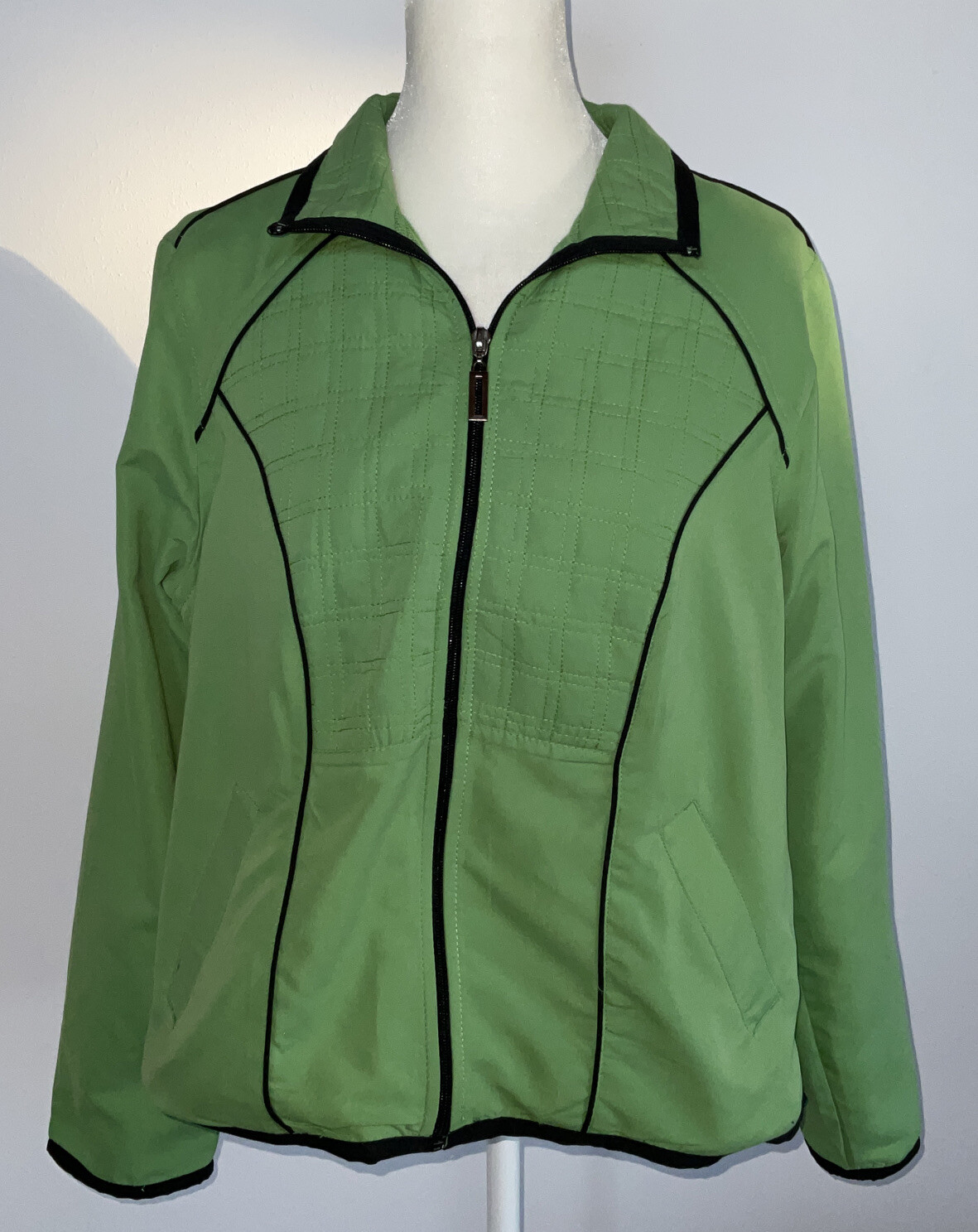 Three Hearts Apple Green Full Zip Lightweight Spring Jacket Women's ...