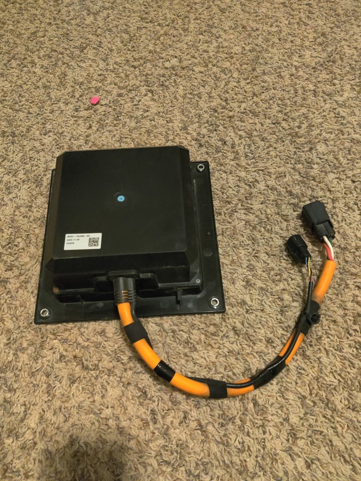 OEM Truck Bed Power Outlet For Ford F150 Hybrid MU5T-19J289-BD | eBay