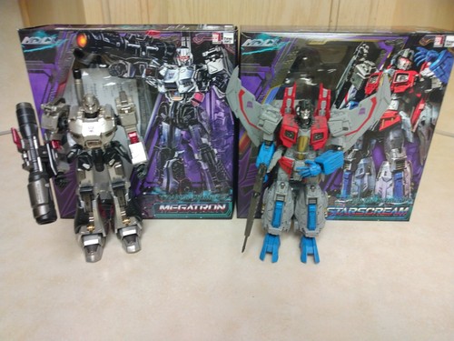 Transformers ThreeZero Megatron and Starscream MDLX Figures | eBay