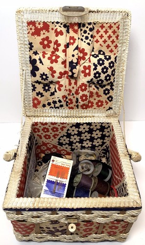 Sewing Basket Notions Keepsake Box Treasure Hope Chest Nest Vintage ...