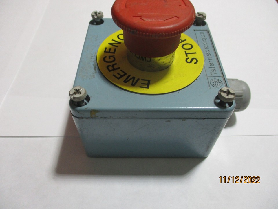 TELEMECANIQUE ZB2-BE102 EMERGENCY STOP PUSH BUTTON WITH MOUNTING BOX ...