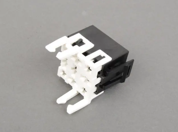 BMW E81 E82 Relay Holder Black White Genuine 61131389111 | eBay