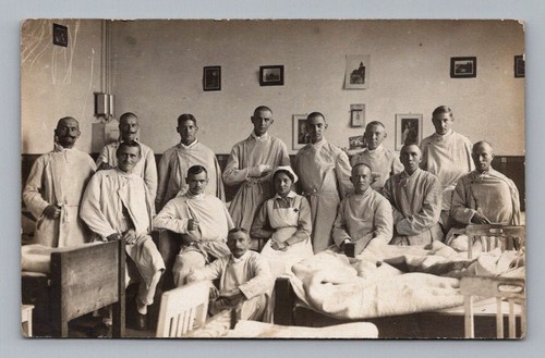 Antique WW1 GERMAN Real Photo RPPC Postcard WOUNDED SOLDIER in HOSPITAL ...
